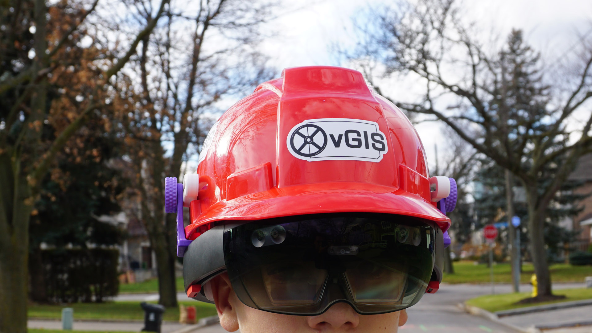 The Hardhat Accessory for HoloLens – Who Is Buying It? - vSite by vGIS ...
