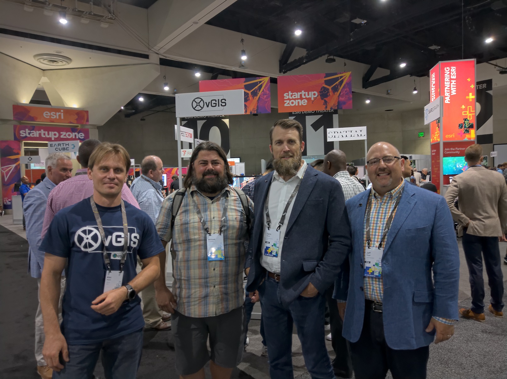 2019 Esri UC in pictures - vSite by vGIS Inc.: 3D Scanning ...