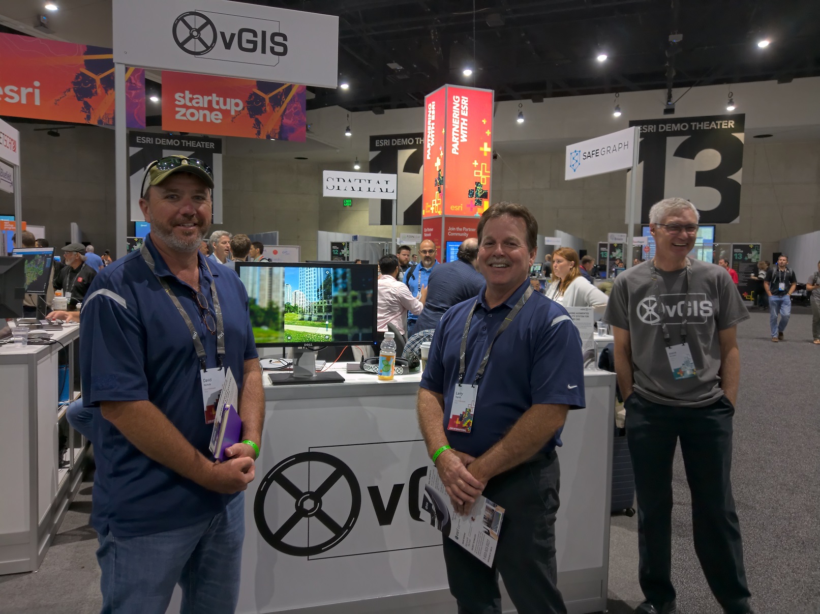 2019 Esri UC in pictures - vSite by vGIS Inc.: 3D Scanning ...